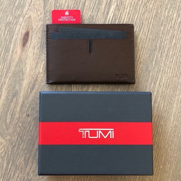 Tumi | Bags | Tumi Nassau Id Lock Slim Card Case Wallet | Poshmark